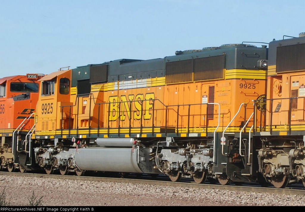 BNSF 9925